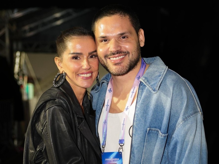 Deborah Secco quebra silêncio sobre namoro com Dudu Borges e adota ...