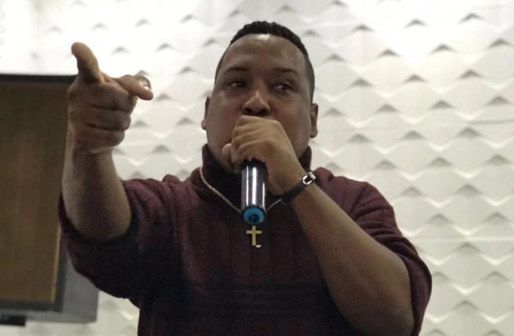 Assassinos de cantora gospel Sara Mariano queriam usar imagem da vítima ...
