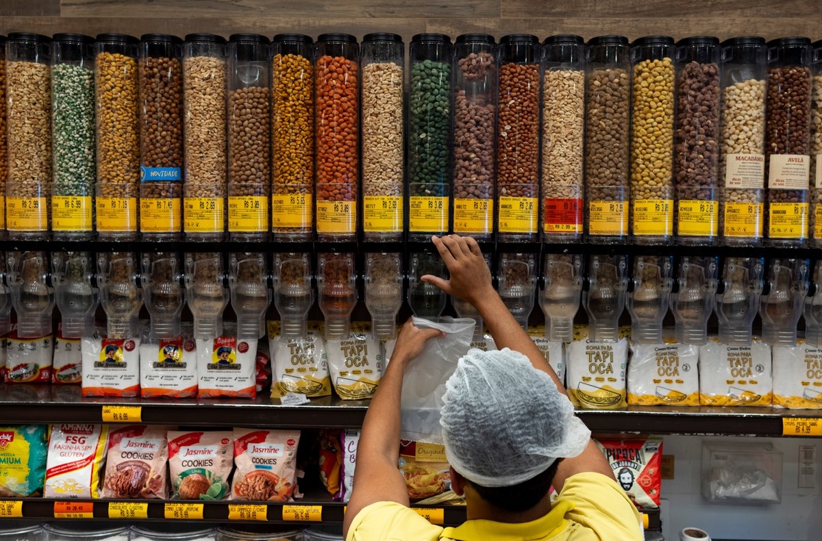 Casas Pedro: como lojinha da Saara virou rede com 65 unidades e 106 marcas próprias, de mel a ...