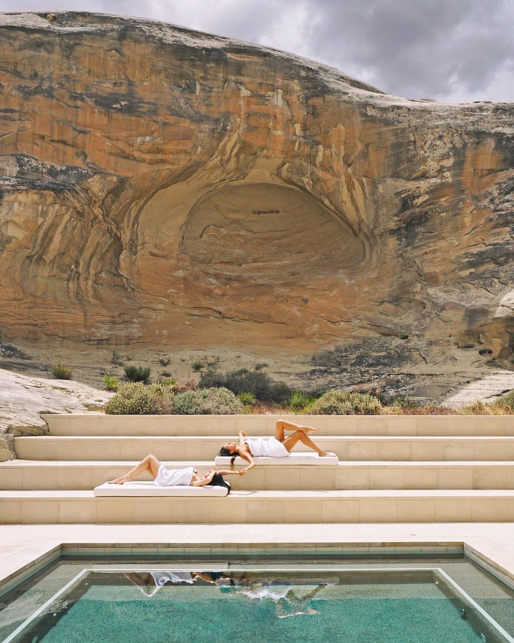 Mariana Rios e namorado curtem resort no Arizona com diárias de até R ...