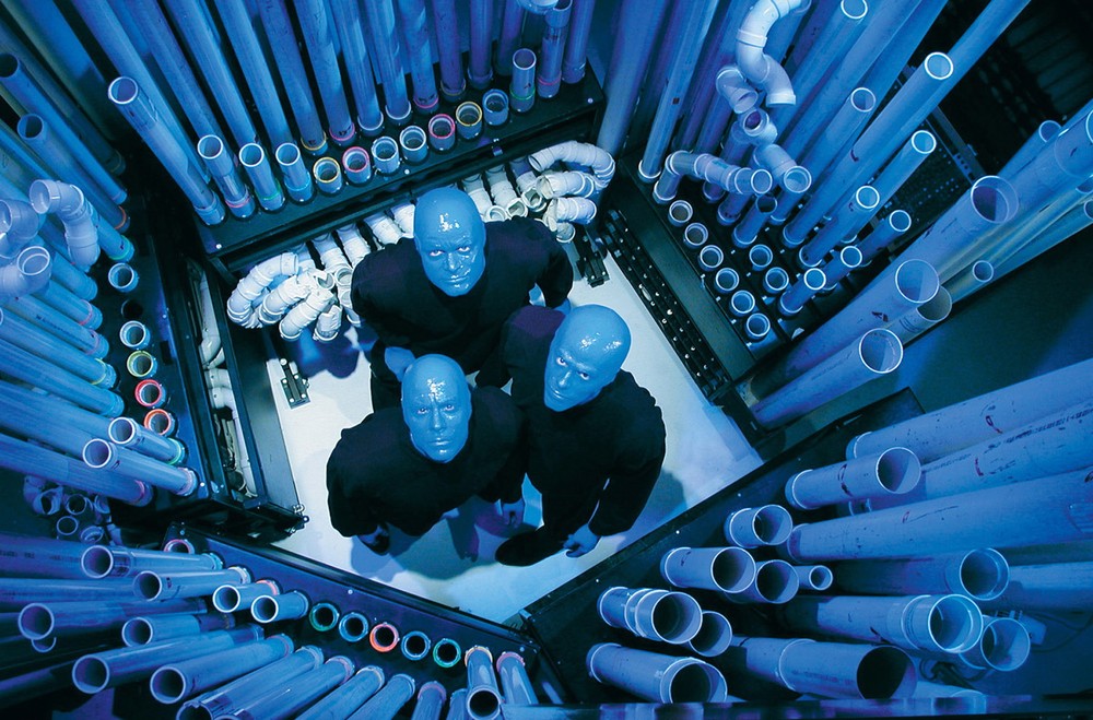 Blue Man Group encerra temporada em Nova York iniciada há mais de 30 anos