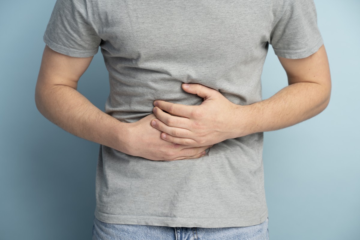 Quais são as complicações mais comuns de uma colonoscopia?