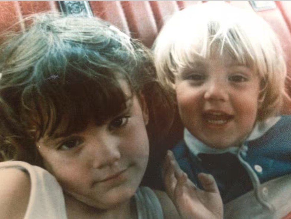 Do exílio à fama: conheça história de Pedro Pascal, astro de 'The last ...