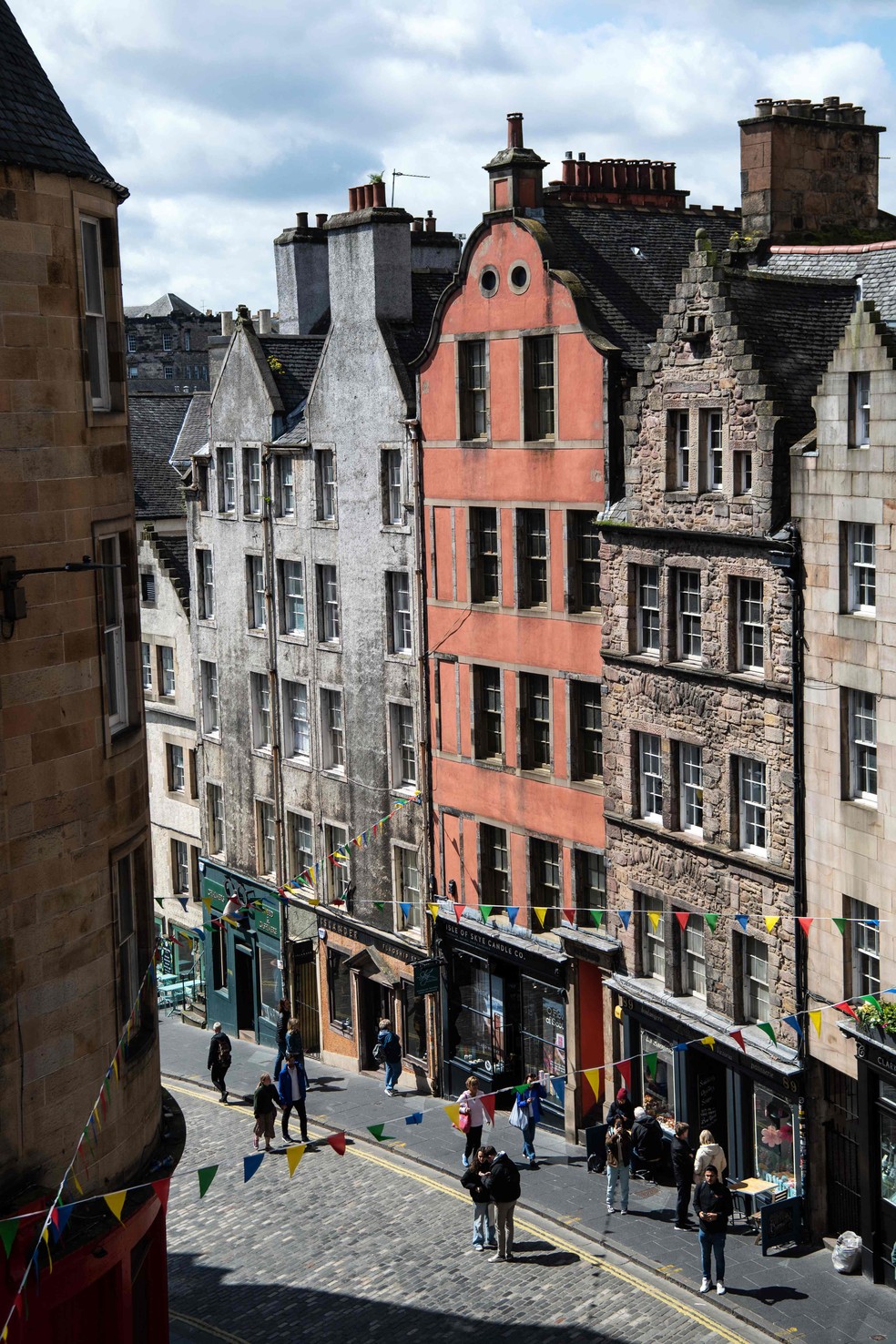 De cemitério a lojas de suvenir, lugares que inspiraram Harry Potter na ...