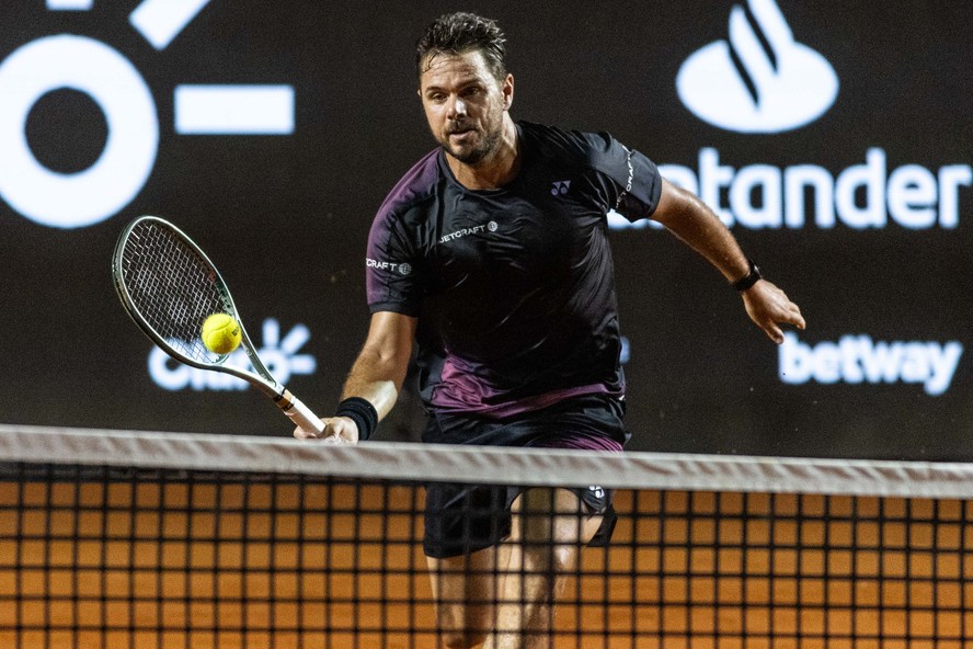 Rio Open: Wawrinka não resiste ao melhor momento do adversário e é eliminado na estreia