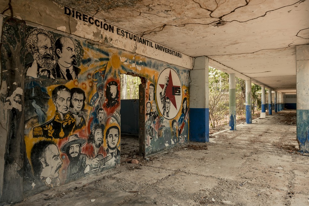 De joia industrial a ruína: cidade revela a decadência da Venezuela ao ...