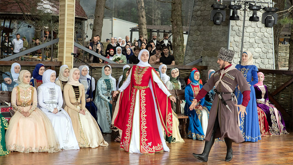 Chechênia proíbe música 'muito rápida ou muito lenta'; entenda