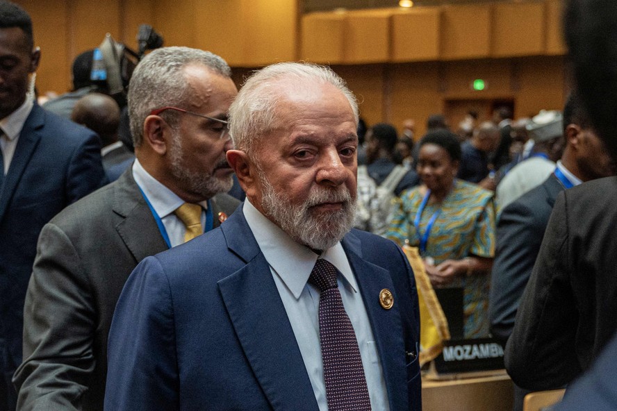 Pedido De Impeachment De Lula Já Tem 91 Assinaturas