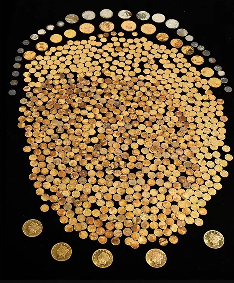 Tesouro de 700 moedas de ouro encontradas em milharal pode ser vendido ...