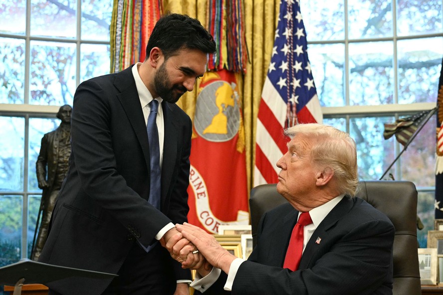 Prefeito eleito de Nova York, Zohran Mamdani assume cargo sob a sombra ...