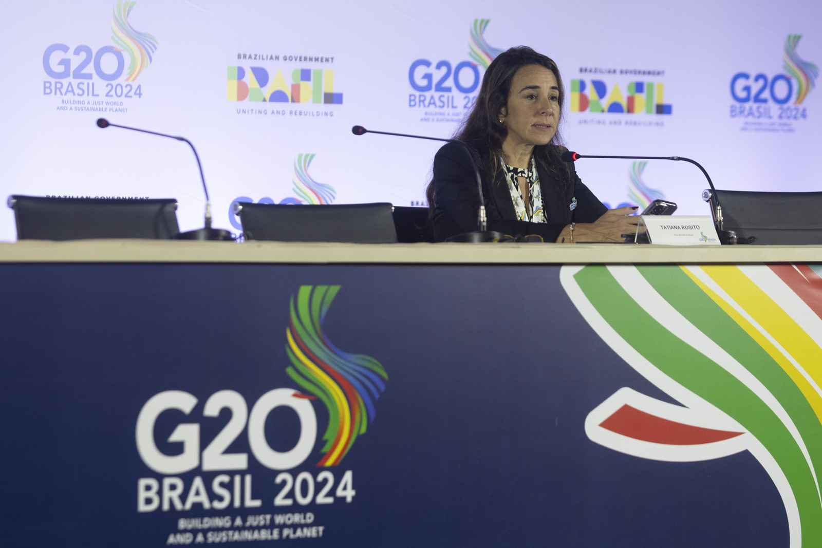 Em reunião com ministros do G20, economista sugere 2% de imposto anual ...