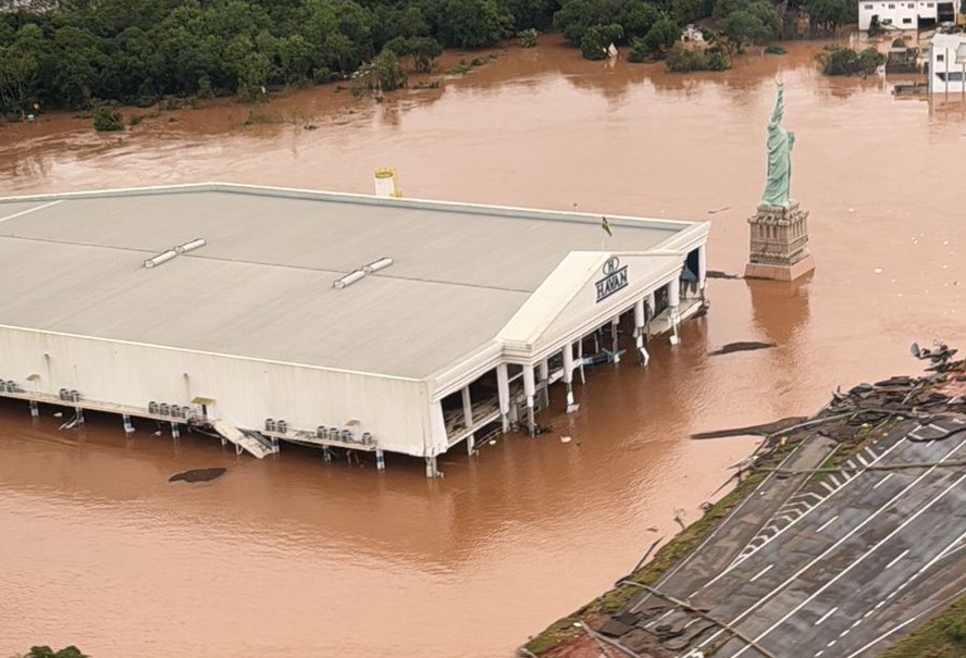 Chuvas no RS: Loja da Havan em Lajeado foi inundada por enchente
