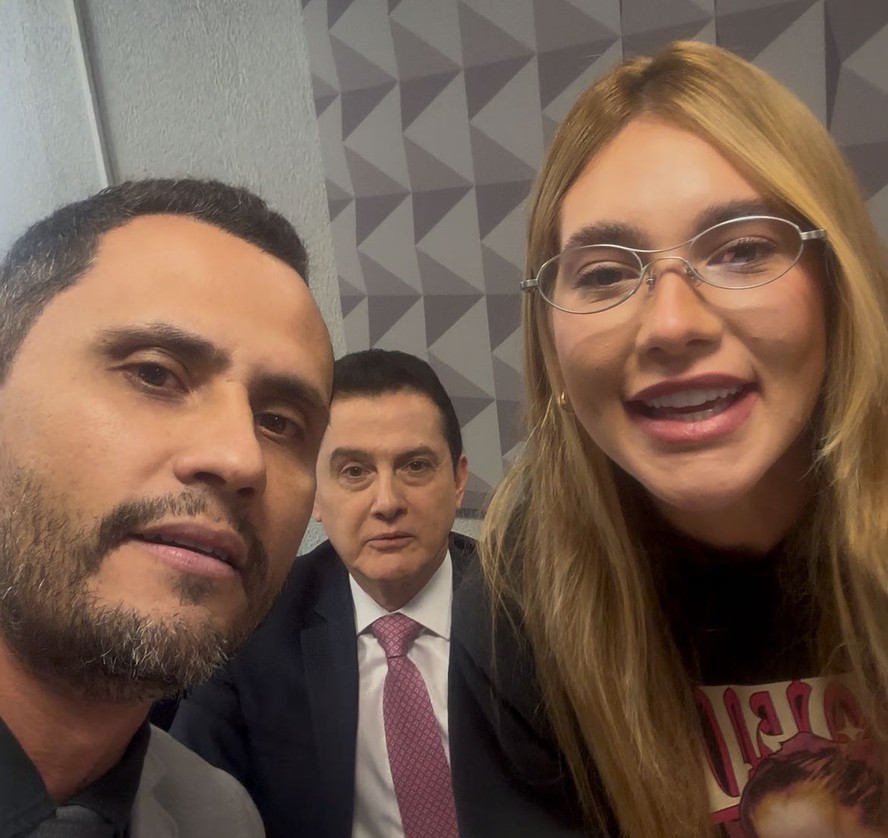 'Não faz mais esse tipo de propaganda': o vídeo que o senador Cleitinho gravou com Virgínia na ...