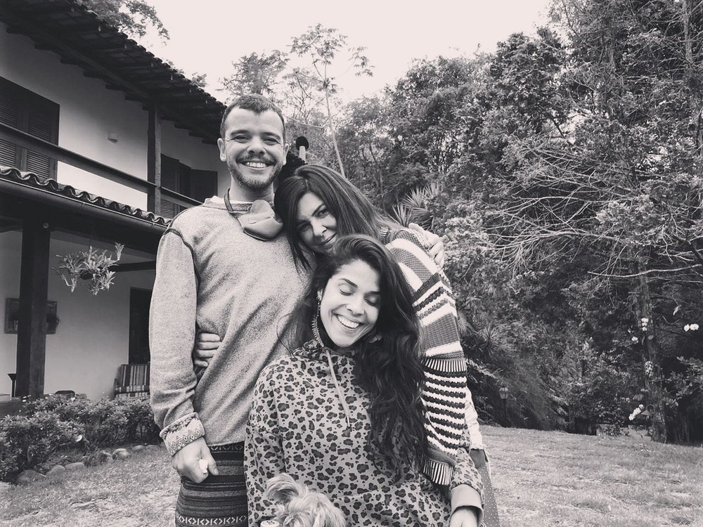 Irmã de João Rebello, Maria Carol Rebello havia se mudado com DJ para ...