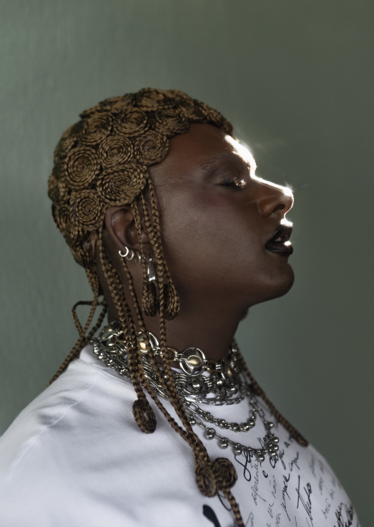 Liniker celebra sucesso de novo disco, que tem com faixas de 7 minutos ...