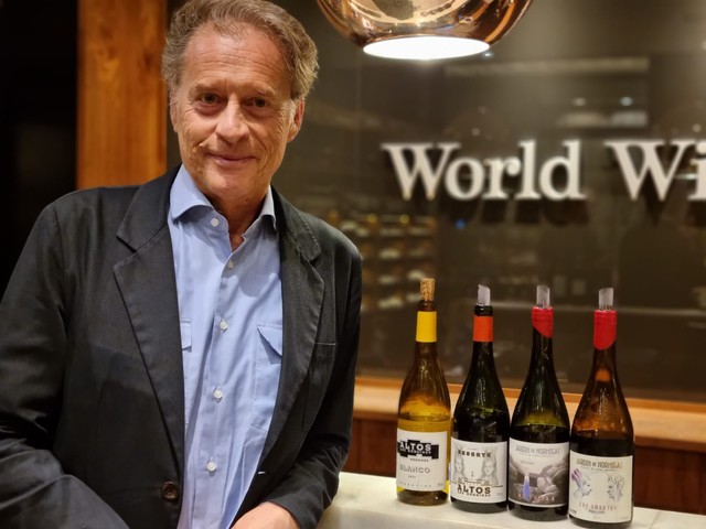 Premiado enólogo Alberto Antonini apresenta vinhos de seus projetos na ...