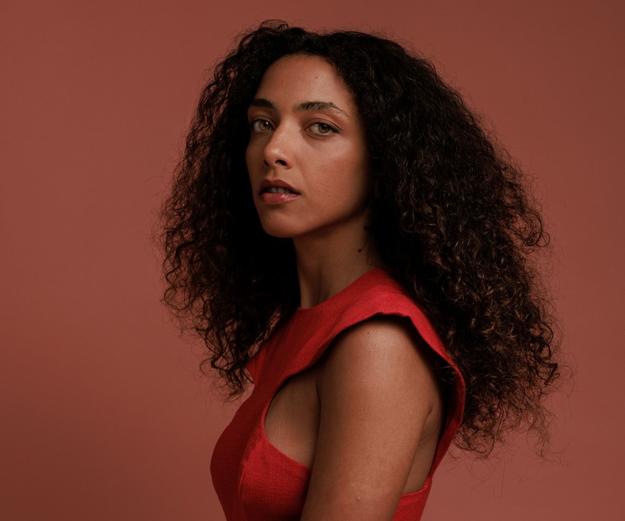 'Vivo de forma cigana', conta a potiguar Alice Carvalho, no elenco da ...