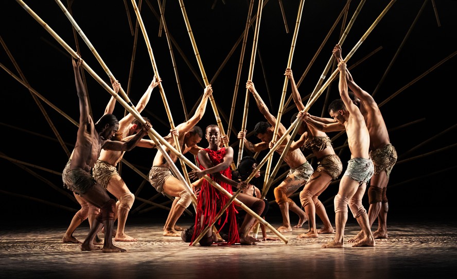 Deborah Colker volta ao Rio com 'Sagração' para temporada popular no ...