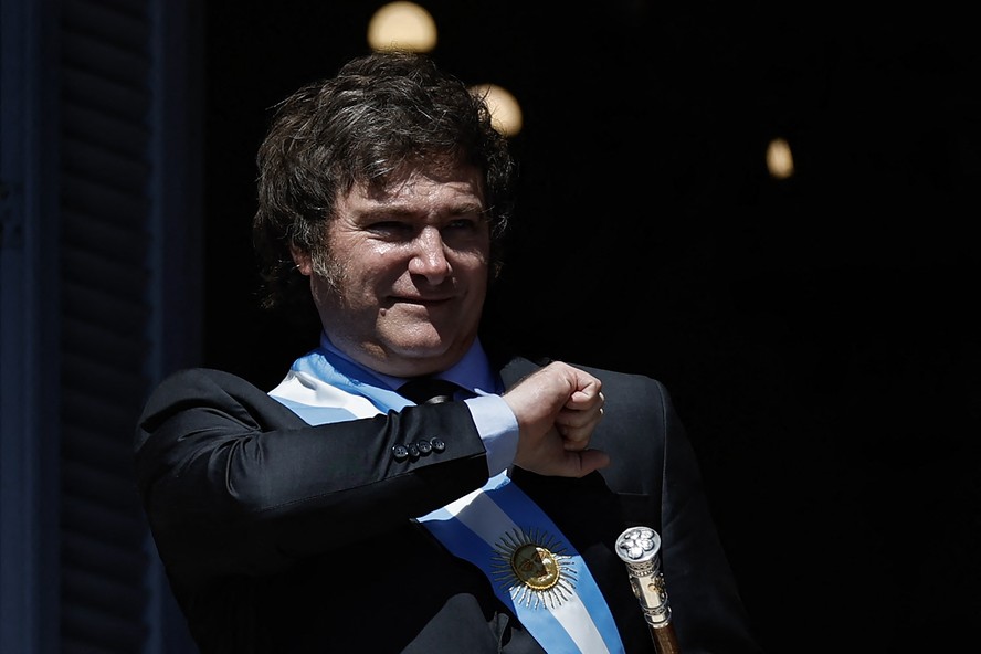 Argentino Javier Milei vai virar um... boneco no carnaval de Olinda