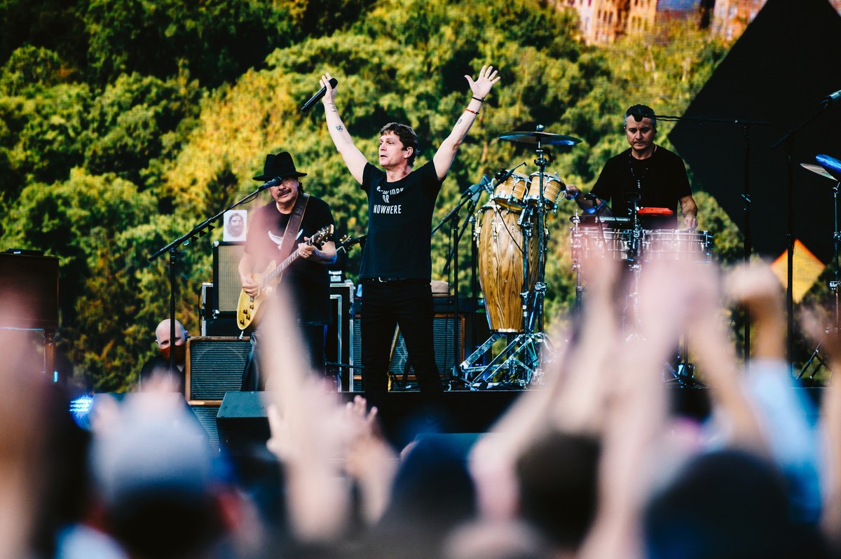 Qual o segredo de 'Smooth', a música de rock de maior sucesso de todos ...