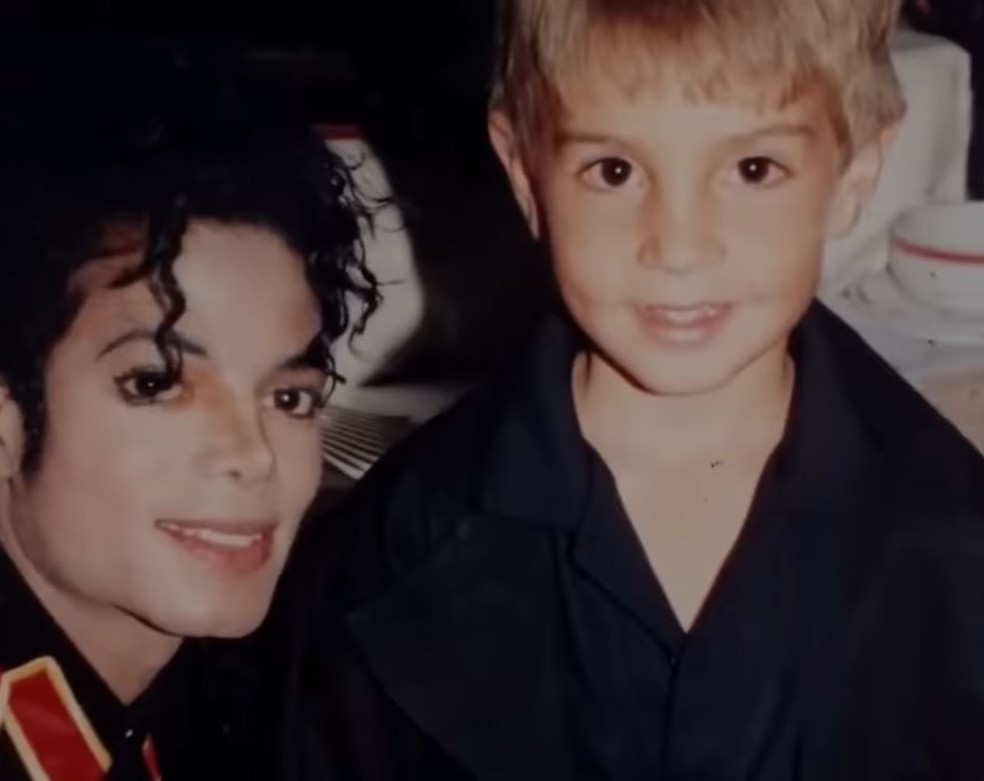 Michael Jackson: tribunal da Califórnia acata nova acusação de abuso ...