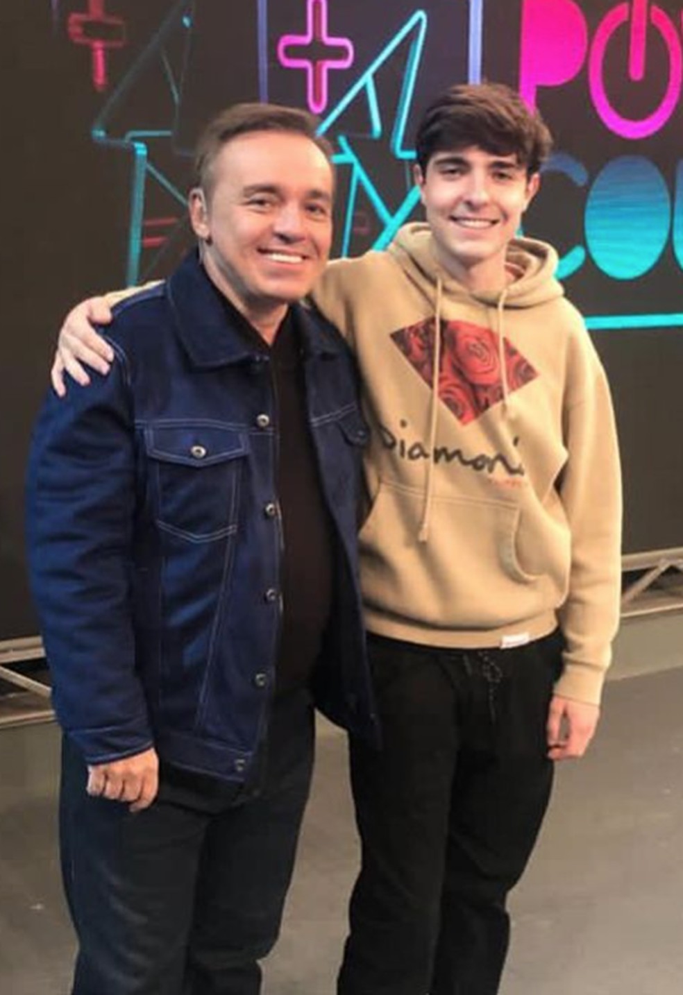 Após participar do 'Domingão com Huck', filho de Gugu Liberato volta ...