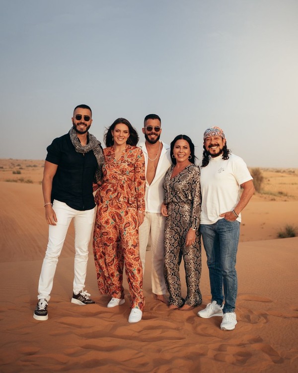 Semelhança dos filhos de Bell Marques surpreende fãs em fotos de viagem ...