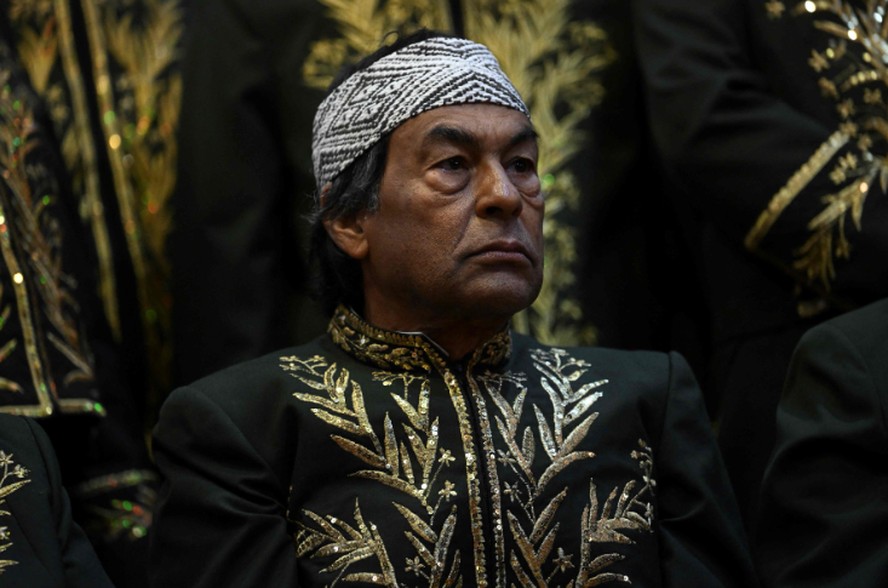 A posse de Ailton Krenak e o florestamento da ABL