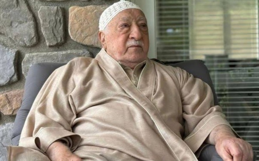 Televisão turca anuncia a morte do pregador muçulmano Fethullah Gülen