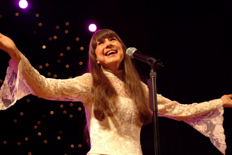 Ícone da música australiana, Judith Durham, vocalista da 'The Seekers ...