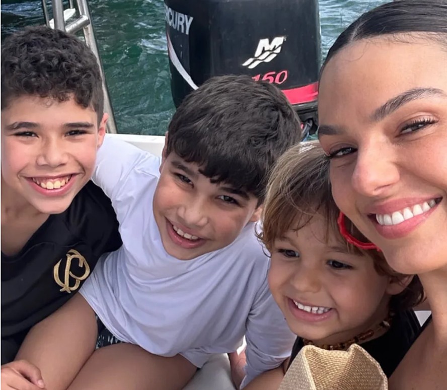 Veja personalidades que, como Isis Valverde, têm ótima relação com seus ...