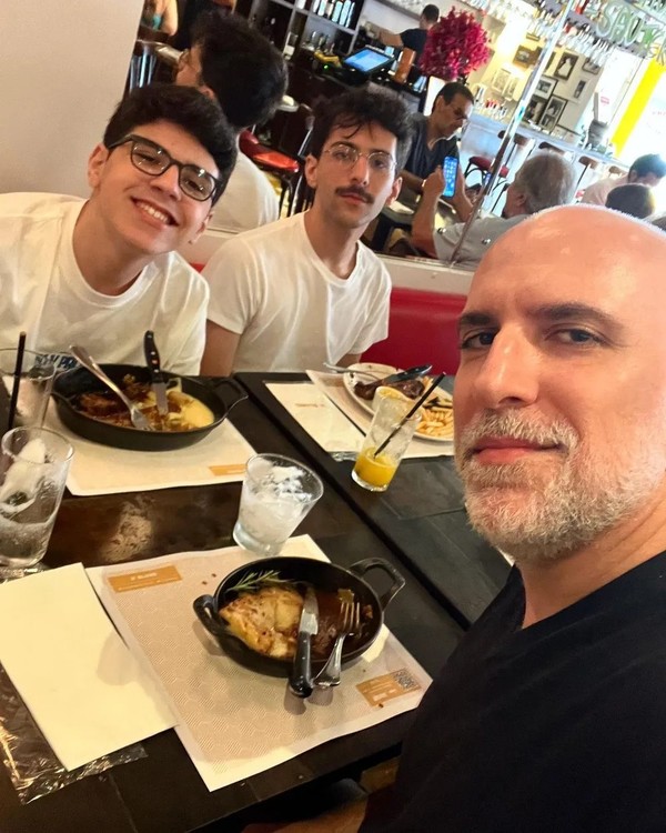 Antonio Tabet fala sobre estreia nas novelas em ‘Elas por elas’ e ...