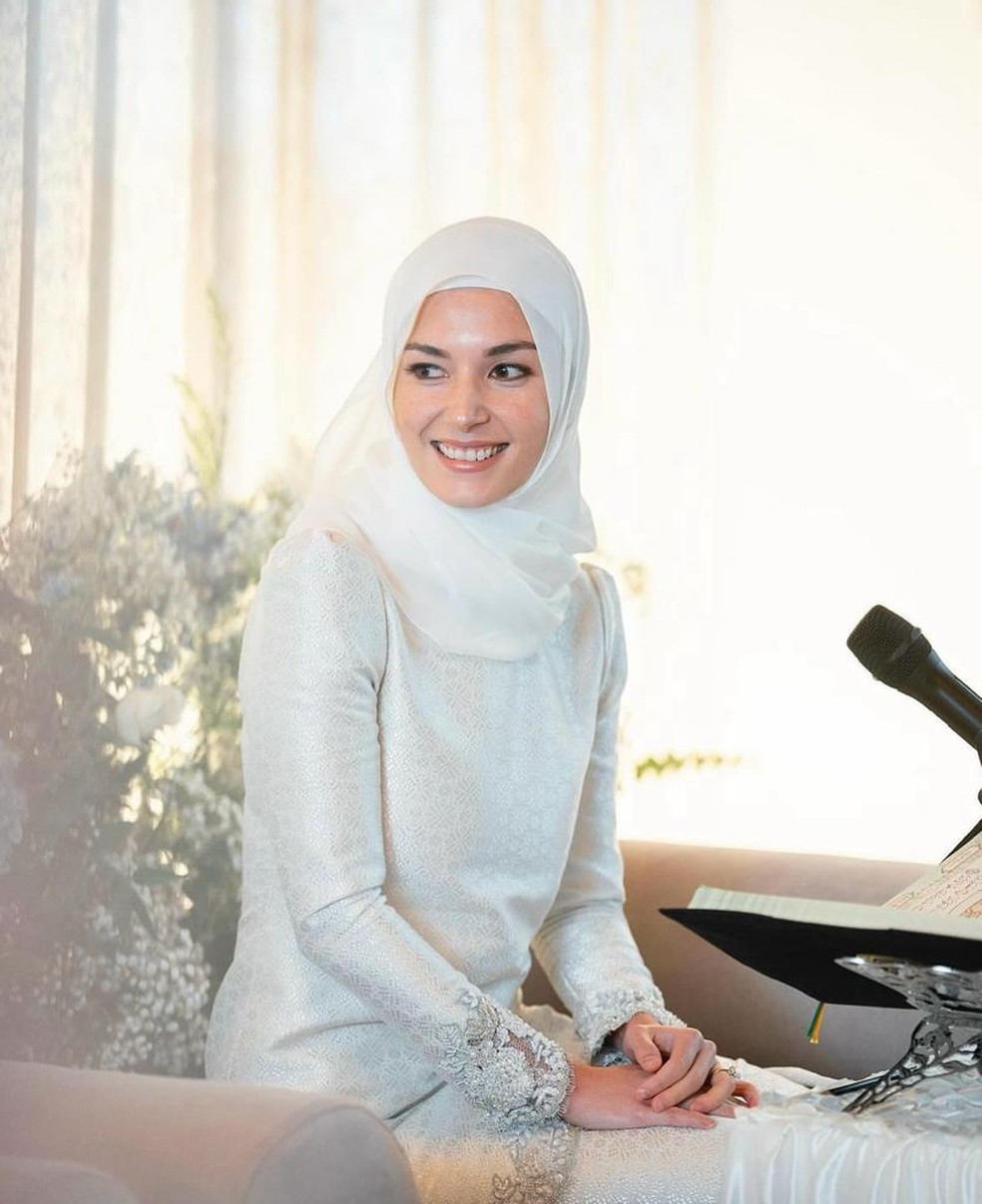 Casamento real: Veja fotos de Anisha Rosnah Isa-Kalebic em cerimônia ...