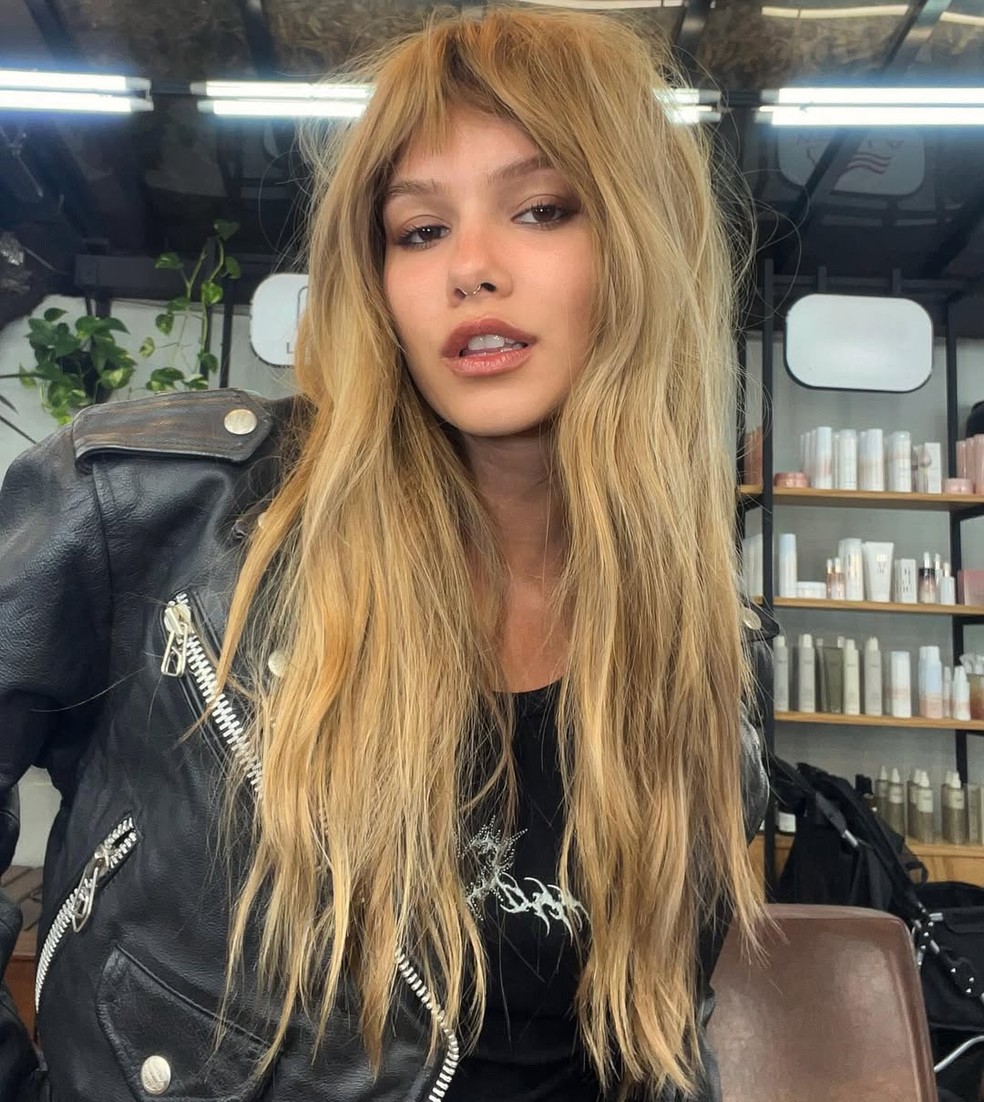 Conheça a cantora e atriz Clarissa Müller, que namora Pietro, filho de ...