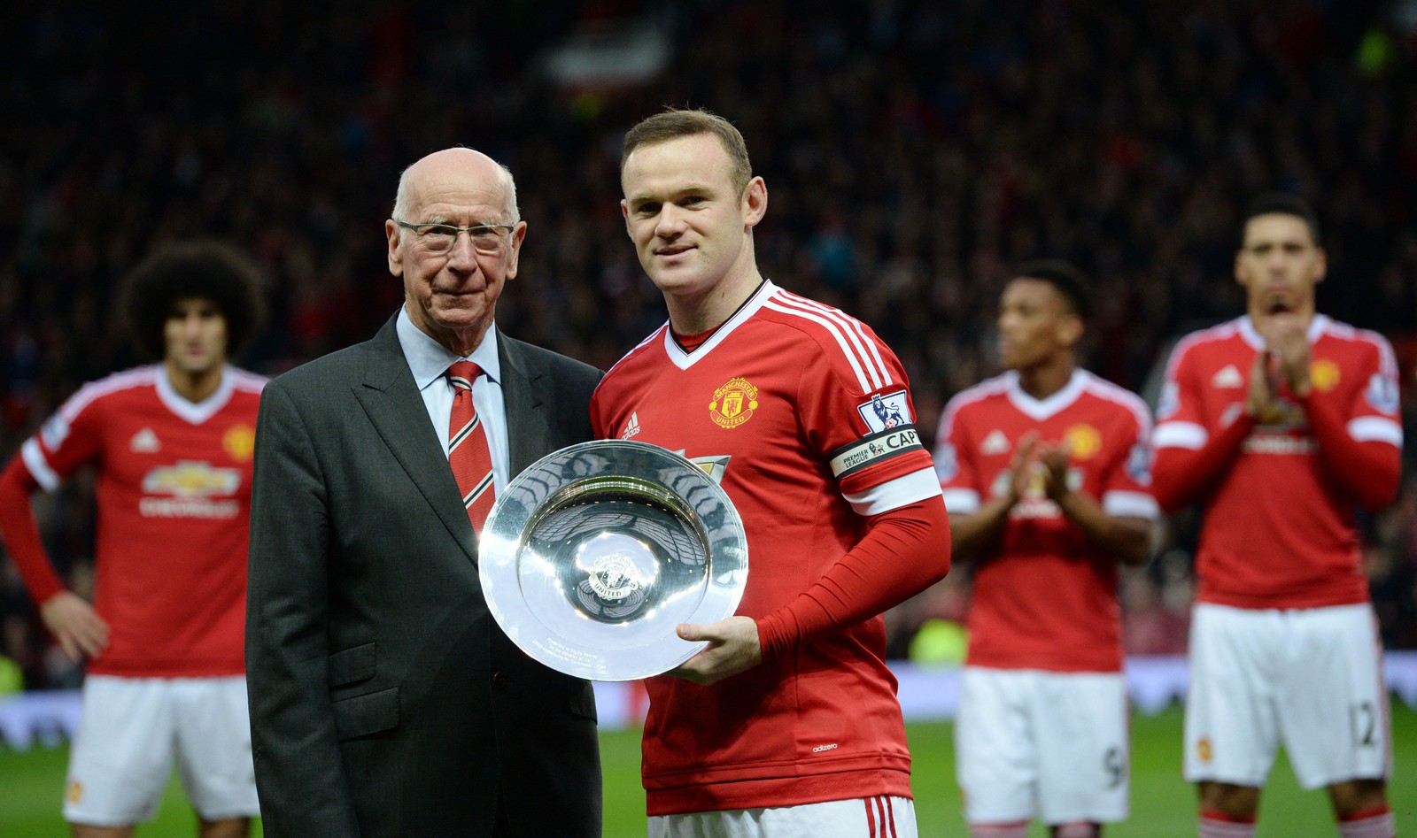 Morre Sir Bobby Charlton, ícone do futebol inglês e do Manchester ...