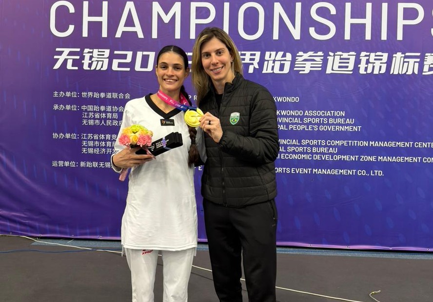 Maria Clara Pacheco conquista ouro no mundial de taekwondo, e Brasil ...