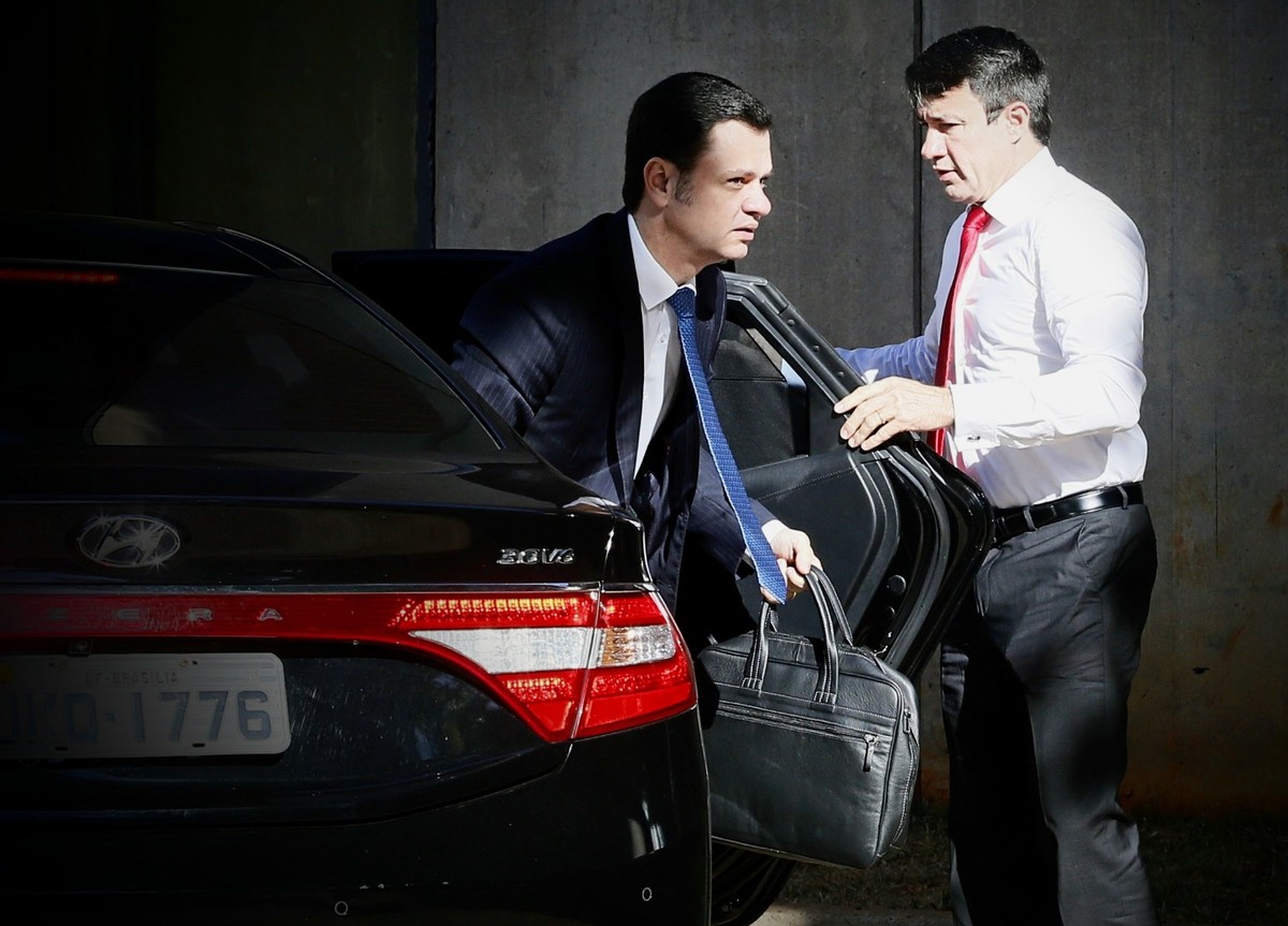 CPI 8 de janeiro: Anderson Torres chega ao Congresso