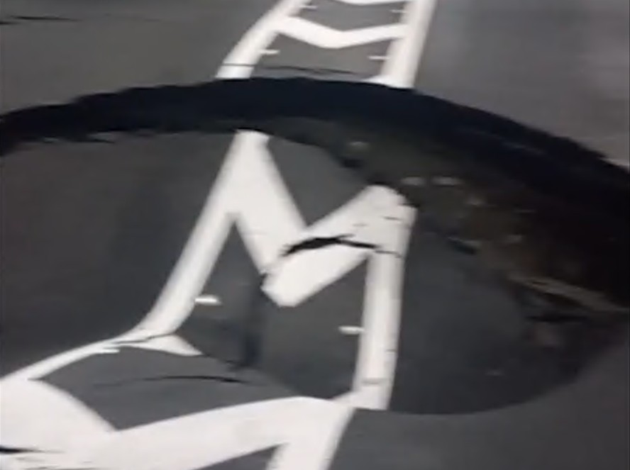 Cratera na Marginal: após um mês, buraco reabre no mesmo local e ...