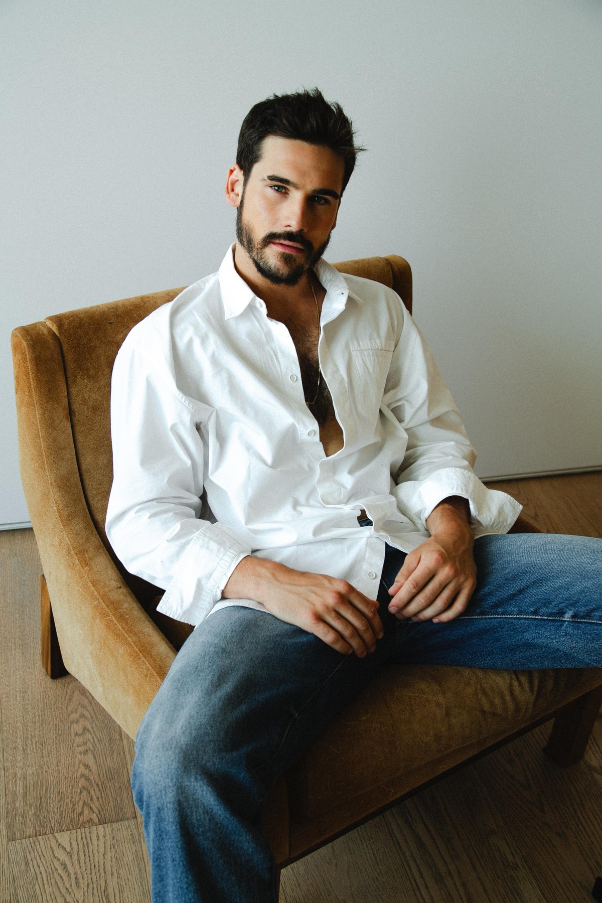 'Mania de você': Nicolas Prattes revela bastidores de mudança de visual ...