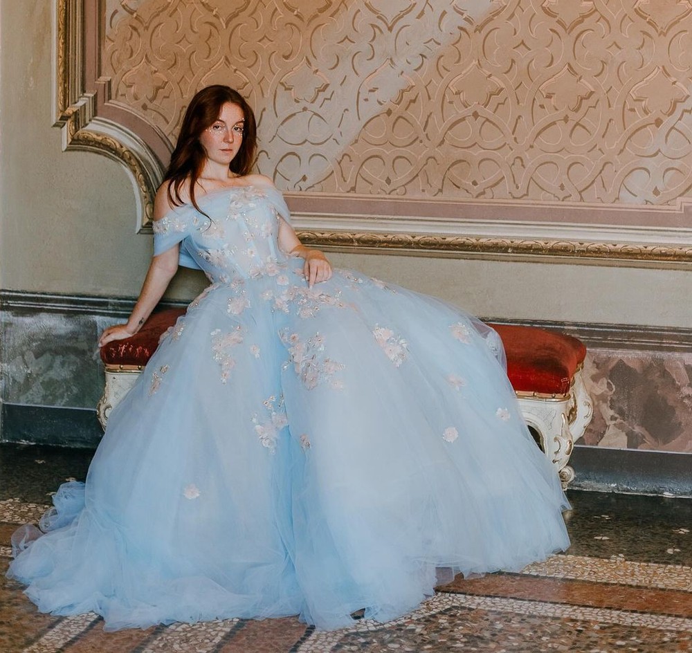 Conheça Ludovica, italiana que vive como princesa e é herdeira de ...