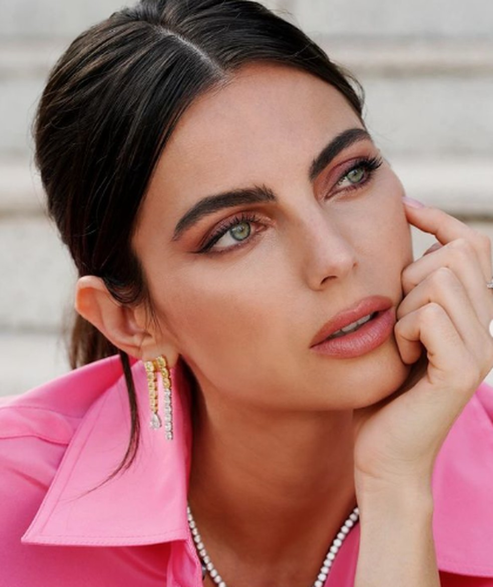 Modelo, colunista e filha e namorada de tricampeões da Fórmula 1: saiba ...