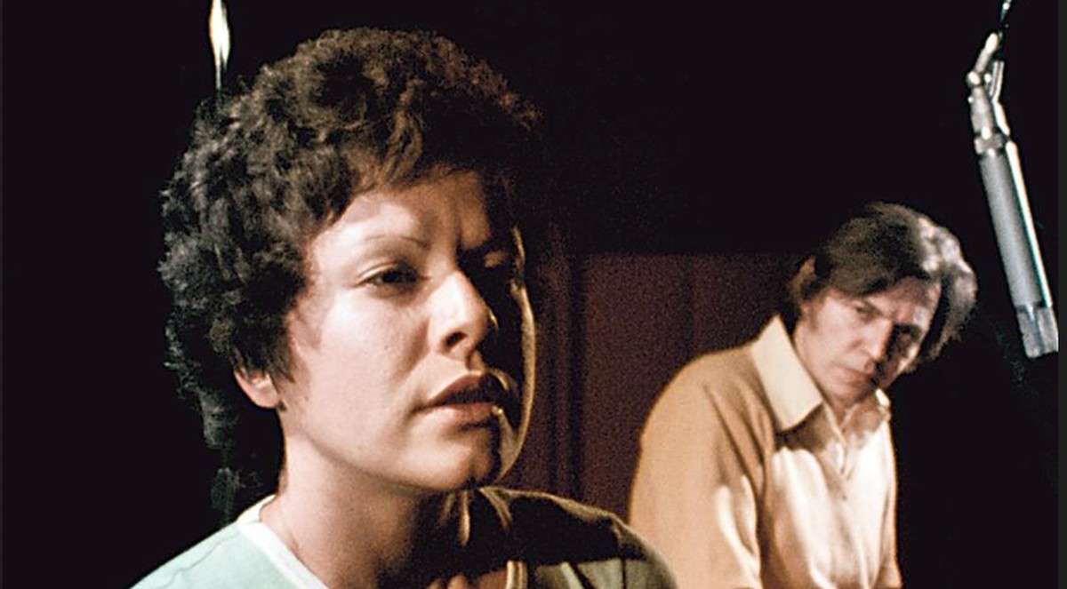 Crítica: ‘Elis & Tom' é um retrato especial e bem conduzido da ...