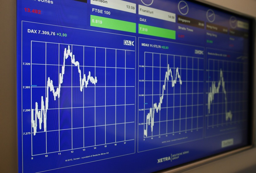 Com Selic a 10,5% ao ano, Brasil está entre os três países com maior ...