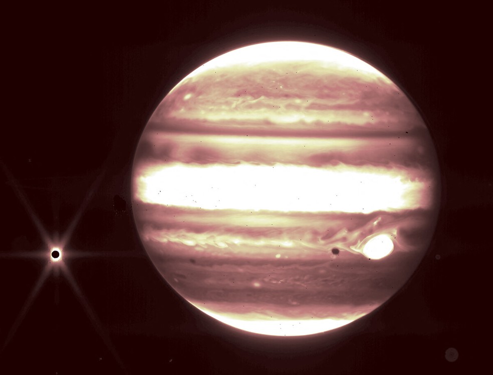 Sonda da Nasa decola rumo à lua gelada de Júpiter; veja vídeo