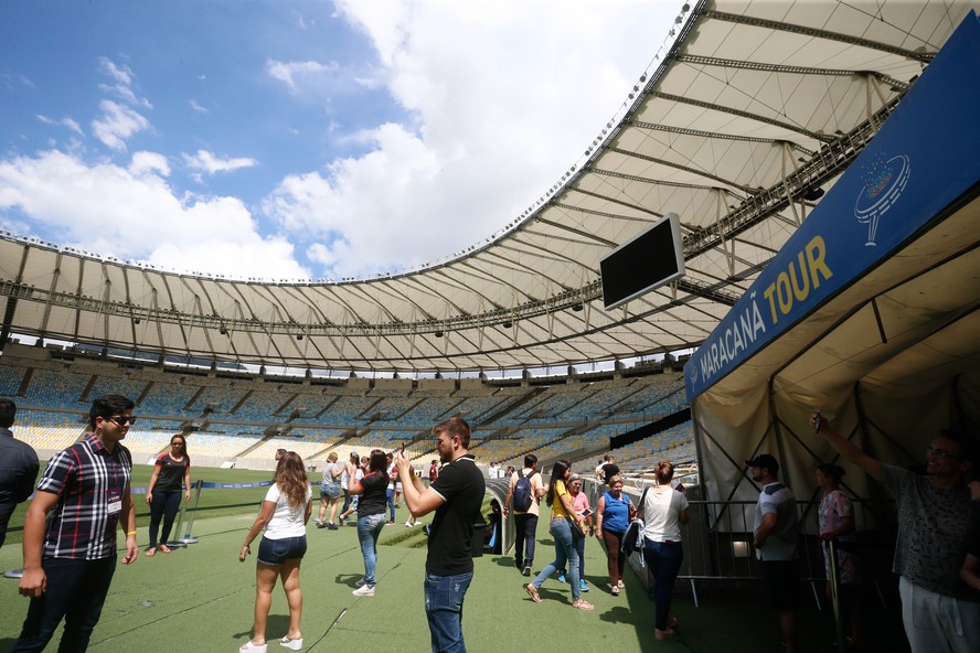 Nos 74 anos do Maracanã, tour pelo estádio terá programação especial no ...