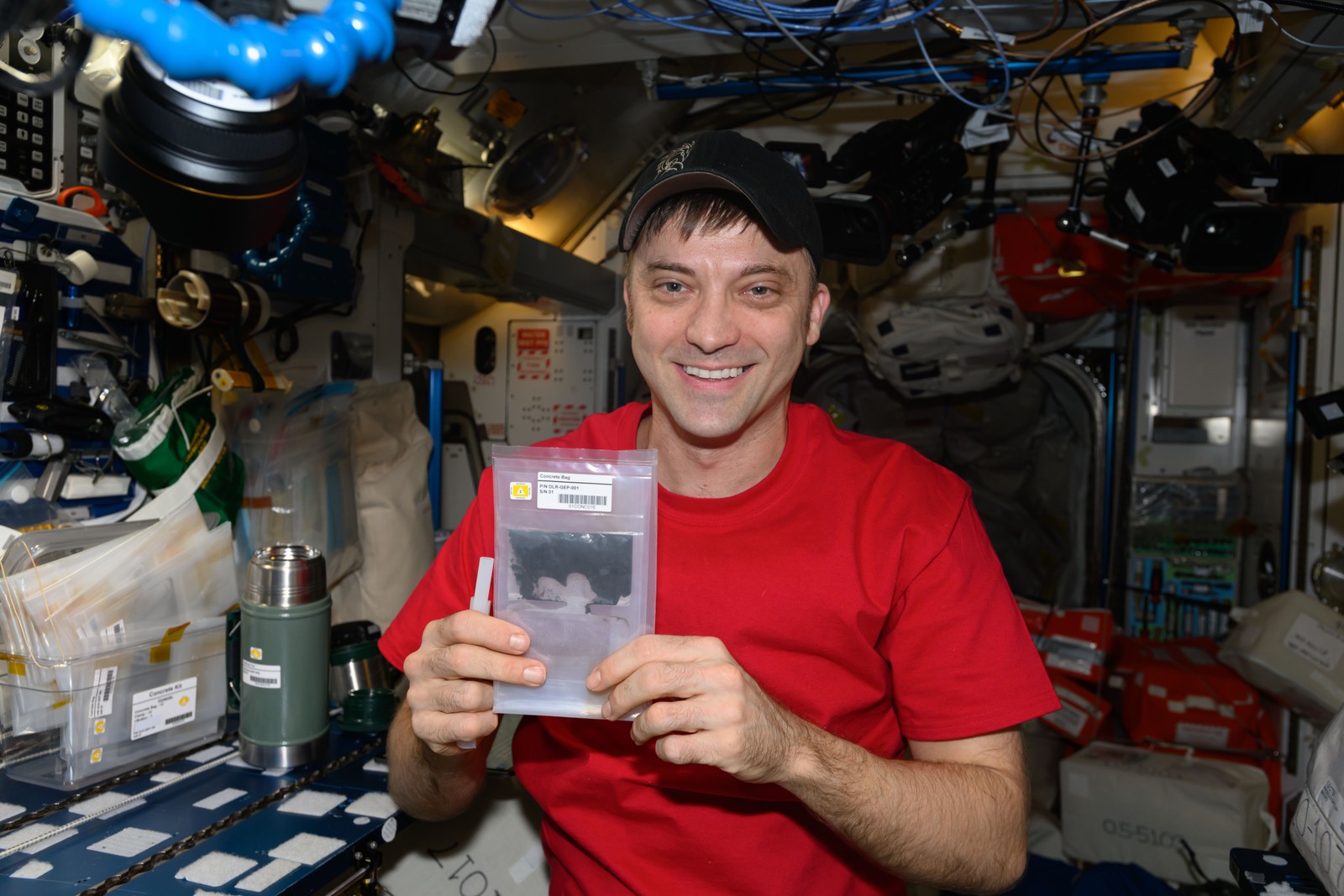 No espaço: Nasa divulga as melhores imagens do ano da Estação Espacial