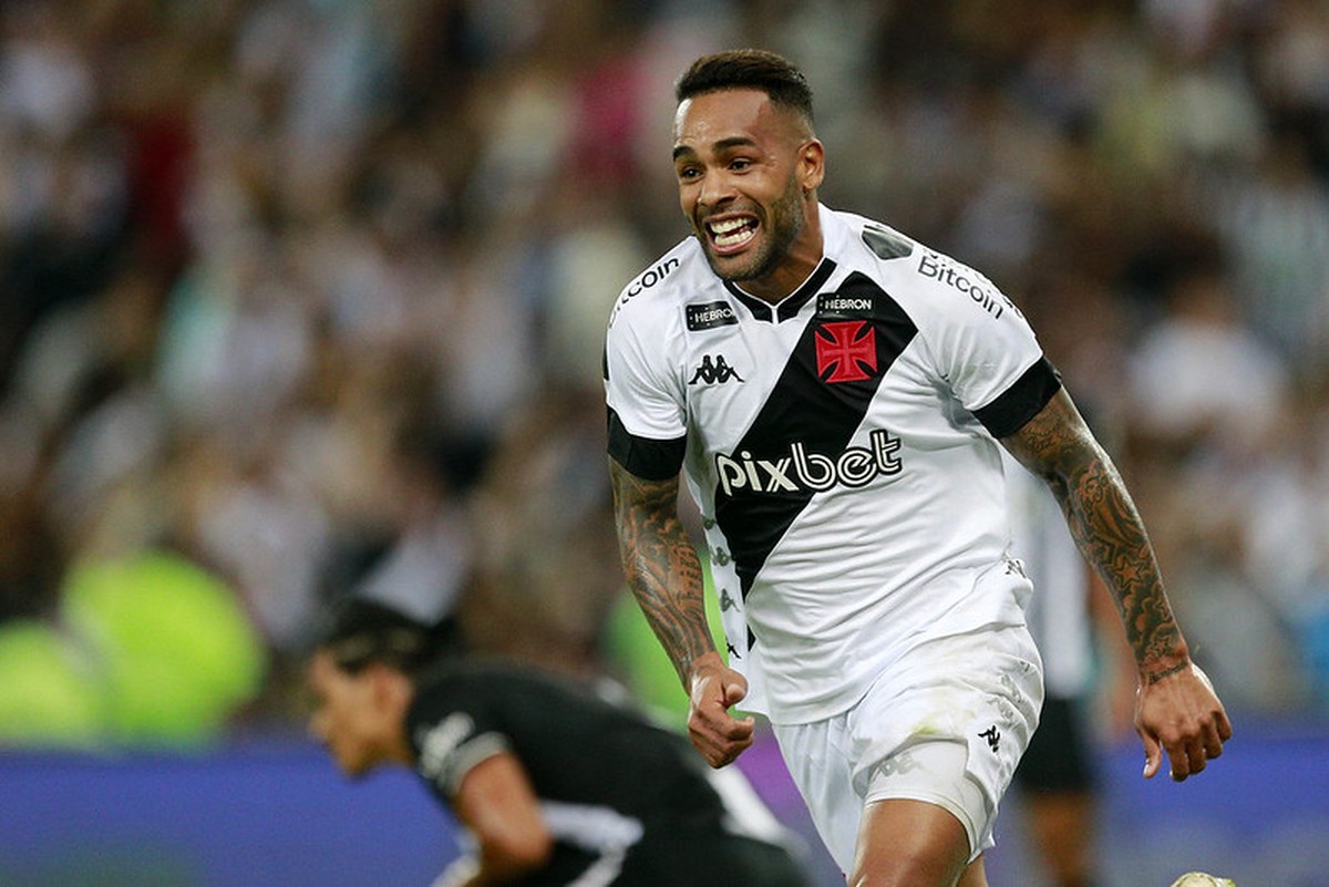 Análise: Barbieri encontra lugar para Alex Teixeira no Vasco com função ...