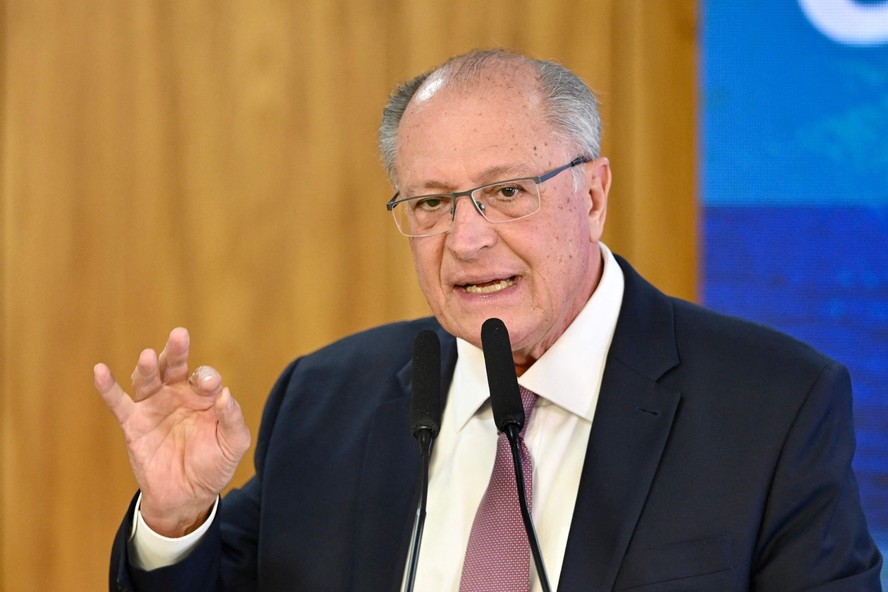 Prioridade do governo é negociar aumento da lista de exceções à tarifa ...