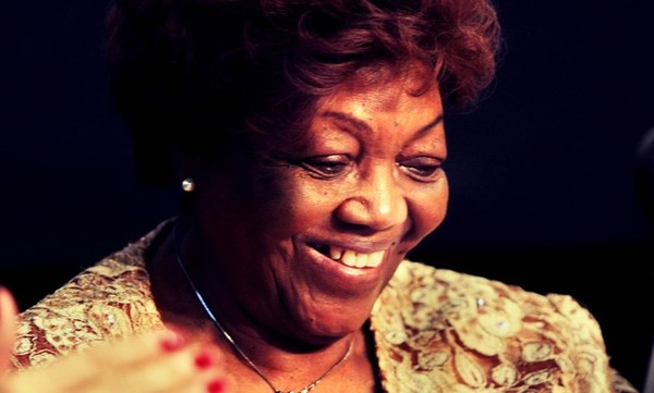 Dona Ivone Lara, 100 anos: A sambista que fez carreira como ...