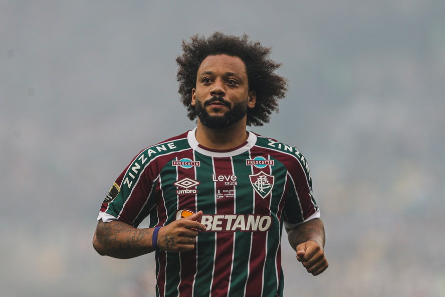 Fluminense e Marcelo encerram o contrato em comum acordo